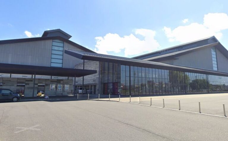 松江市でテニスを始めよう！人気のテニス教室＆コートを徹底紹介 | JIMOHACK（ジモハック）松江市版